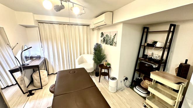 リニューアルオープン特別価格実施中✨【学芸大学駅徒歩3分】エステ、整体、リモートワーク等様々な用途で利用可能💛の写真1