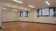 ヨガ教室開催中大型ダンスミラー設置のスタジオ203の写真2