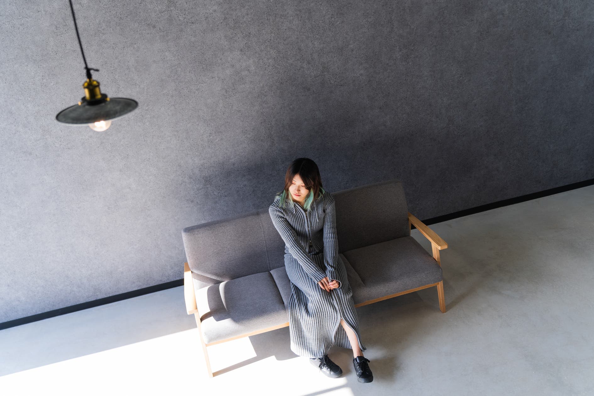 【無料駐車場付きペット可撮影スタジオ】大きな窓/自然光/モルタル調ホリゾント壁/家族写真・MV撮影・ポートレート・撮影会の写真26