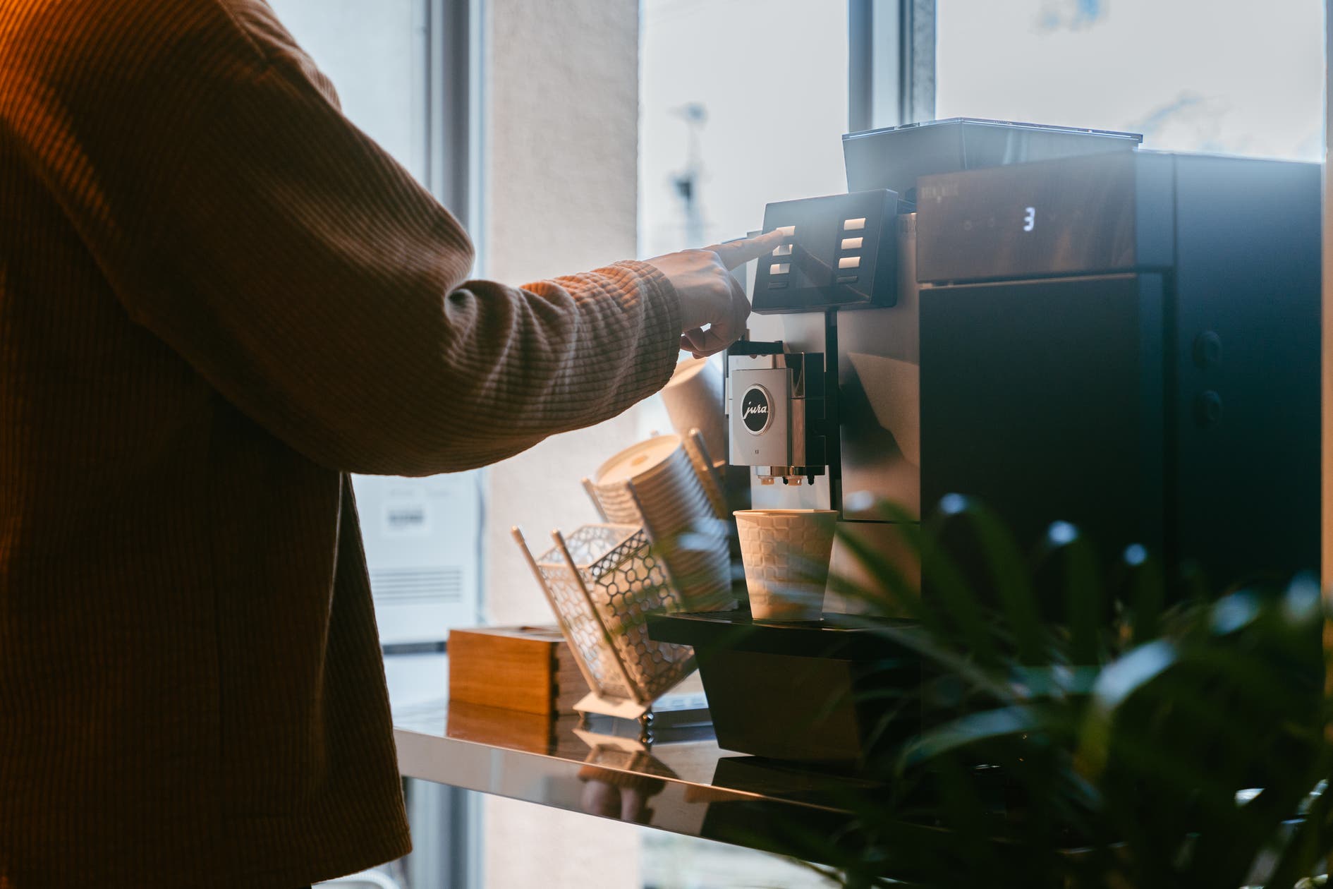 【星ヶ丘のコワーキングスペース】モニター・ホワイトボード付き！！全体貸切利用の写真13