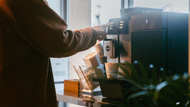 【星ヶ丘のコワーキングスペース】モニター・ホワイトボード付き!!全体貸切利用の写真13