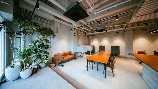 【星ヶ丘のコワーキングスペース】モニター・ホワイトボード付き!!全体貸切利用の写真1