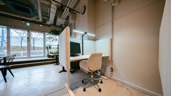 【星ヶ丘のコワーキングスペース】モニター・ホワイトボード付き!!全体貸切利用の写真4