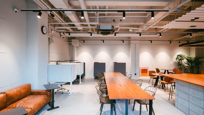 【星ヶ丘のコワーキングスペース】モニター・ホワイトボード付き!!全体貸切利用の写真10