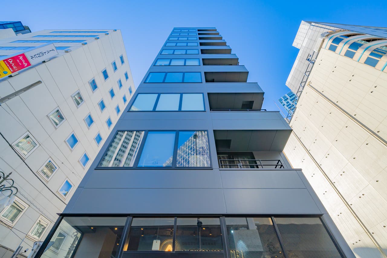 【渋谷駅C1出口徒歩1分】渋谷警察署に近接。白で統一した1日利用のデザイナーズオフィス。高速wifi完備。の写真13