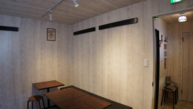 新宿駅から電車で15分 千歳烏山駅下車徒歩30秒!10坪カフェ「エバデリ」の写真6