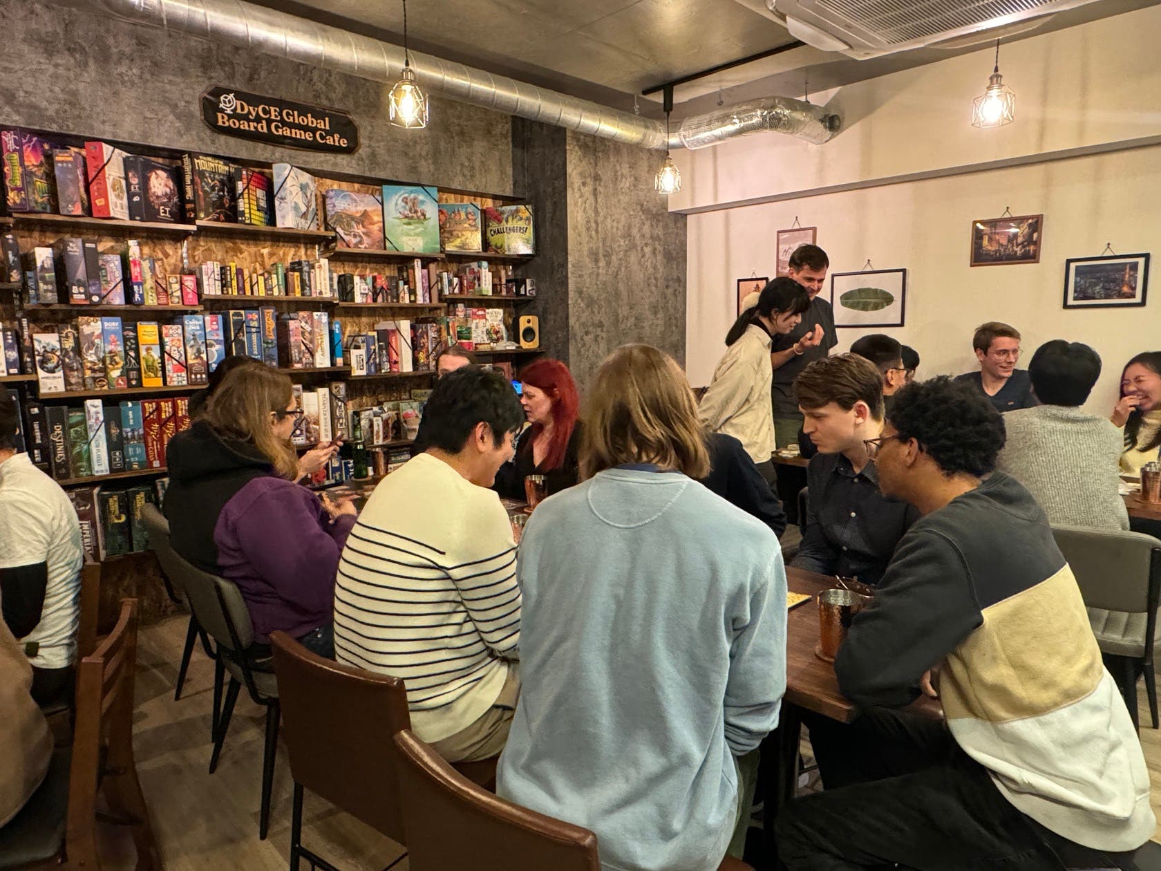 🆕⭐️【200種類以上のゲーム&カフェ☕️まるごと貸切😍】秋葉原駅徒歩7分★DyCEボードゲームカフェ！誕生日㊗️や忘年会にも！の写真5