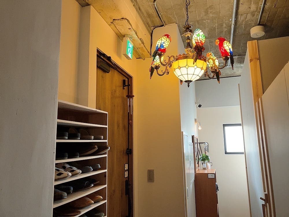 【JR元町駅徒歩1分🚶】鍵付き個室/ミニプロジェクターあり📽️/作業やお仕事に/喫煙スペース有/高速WIFI📶/327号室の写真9