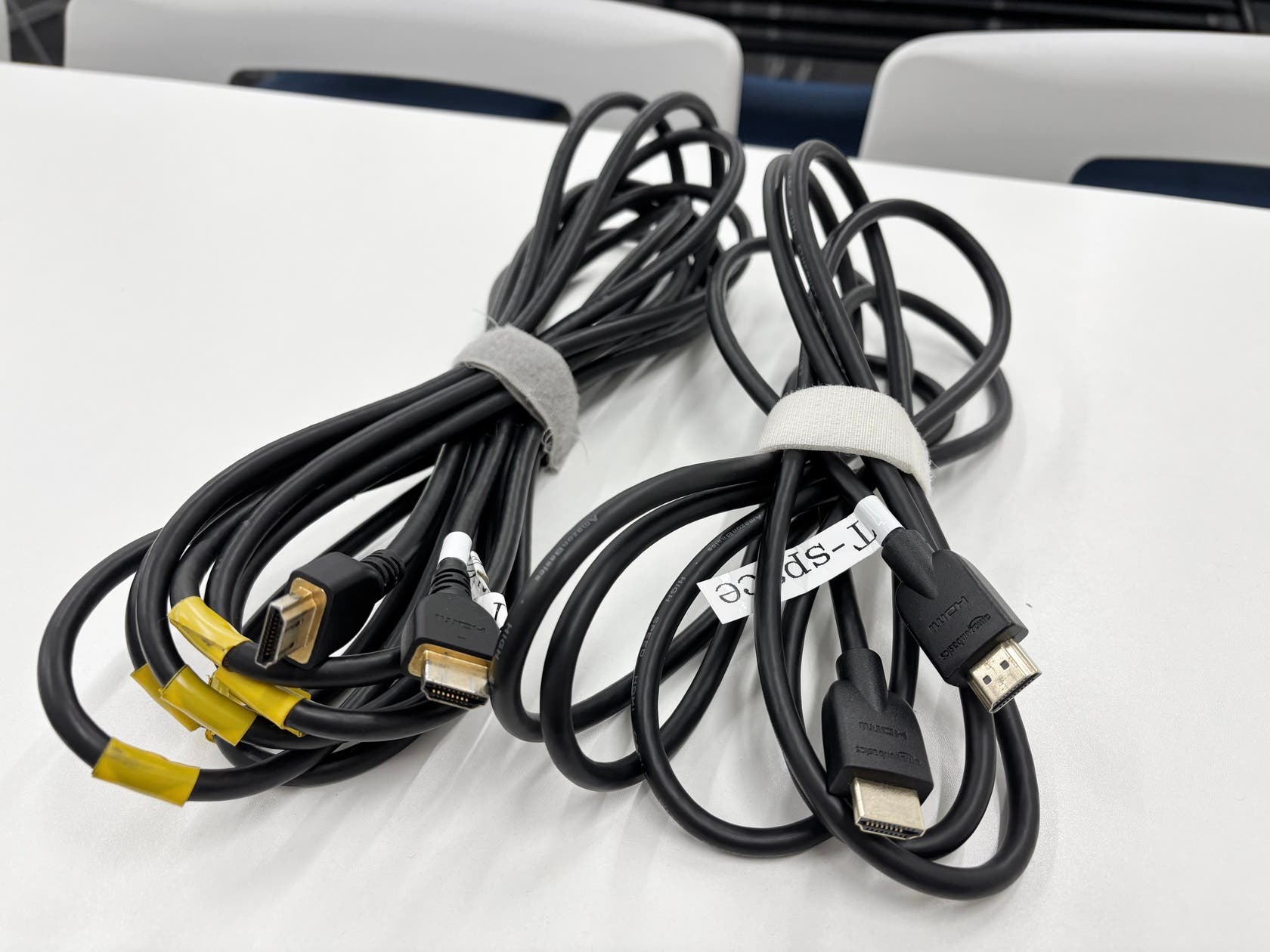 ★新宿T-spaceⅡ★最大３８名迄使用可能！新宿三丁目駅より徒歩１分の格安貸会議室！の写真12