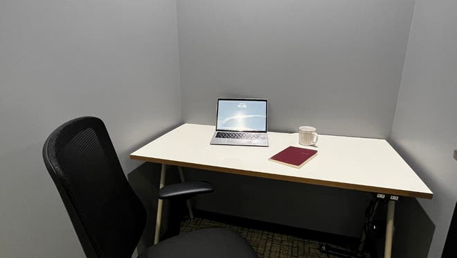 貸し会議室【Room13 - 1人部屋】 ー chilink WORKSITE MINATOMIRAI ※新高島駅から徒歩2分の写真1