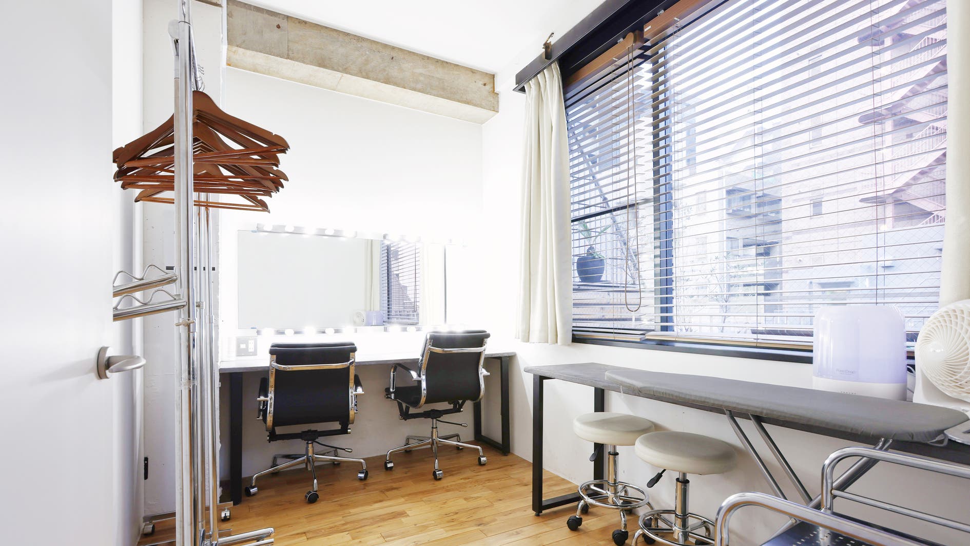 【STUDIO BENBEN 九段下・市ヶ谷】79㎡、バルコニー付き本格スタジオの写真6