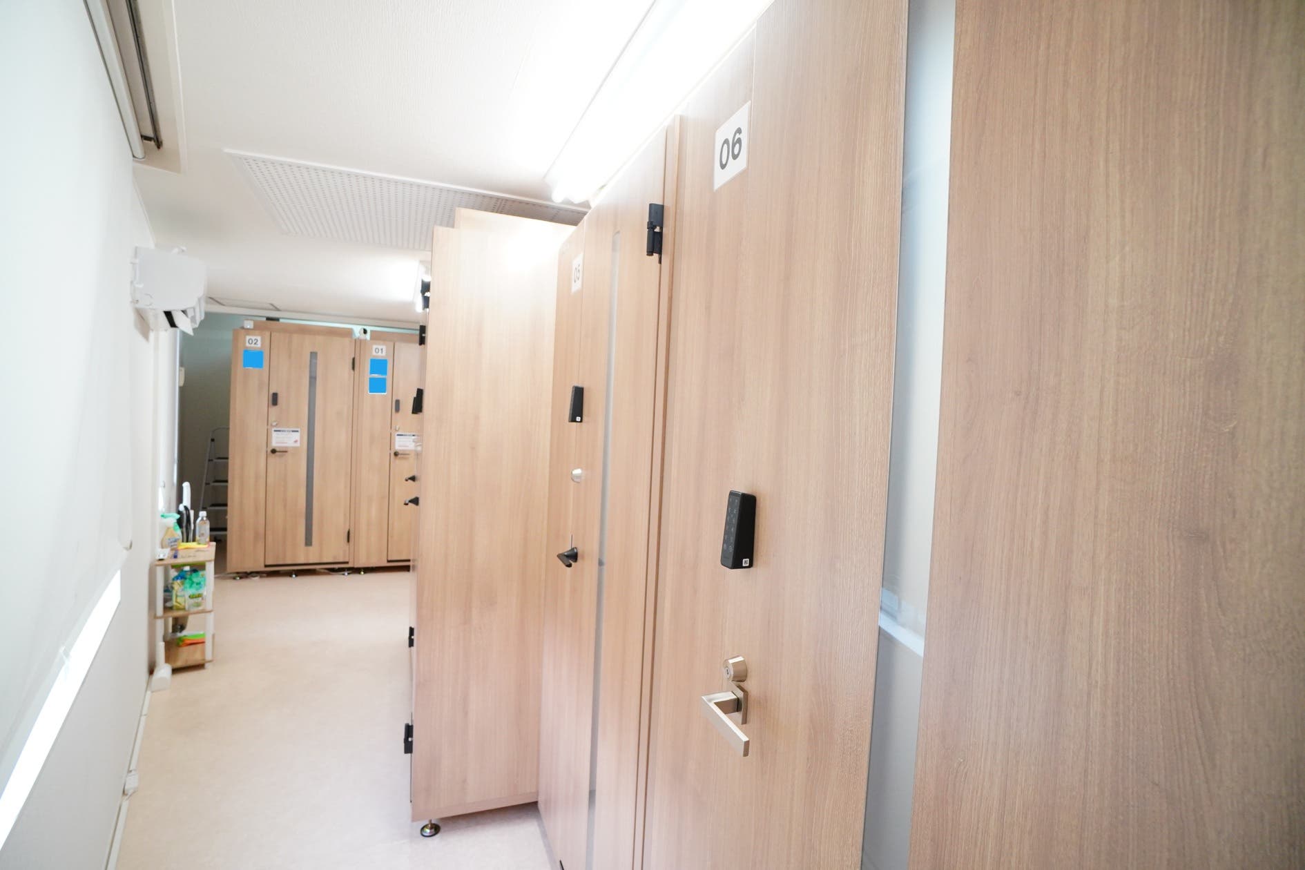 ＜ワークブース天神南No.1＞天神南駅徒歩1分✨完全個室🚪Wi-Fi📶モニター🖥️電源🔌テレワーク/面接/自習/作業の写真7