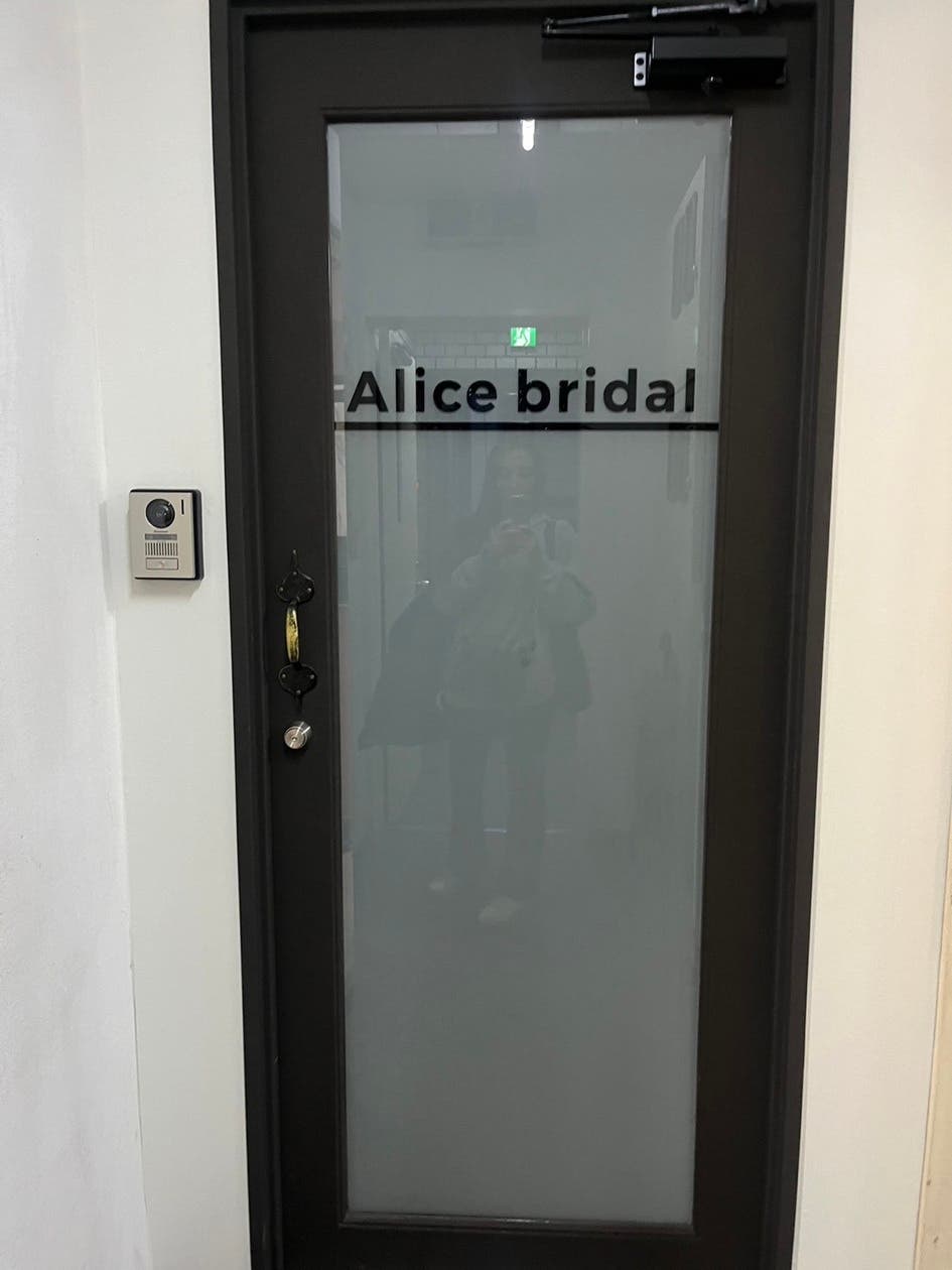 ウェディングドレスなど貸出あり！駅チカフォトスタジオ！の写真5