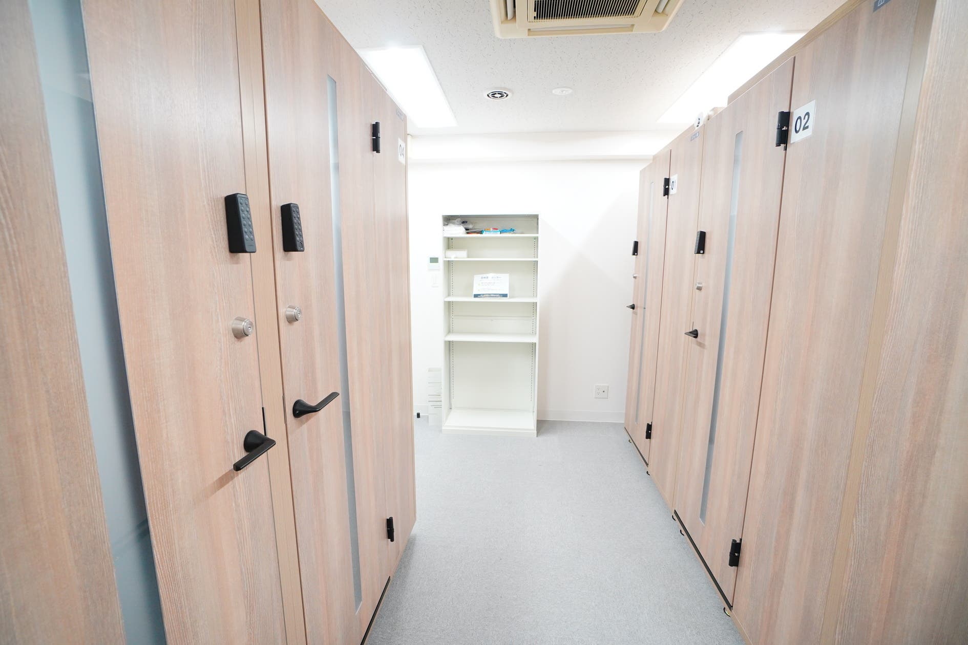 ＜BIZ DESK 博多筑紫口No.1＞博多駅徒歩2分✨完全個室🚪光回線Wi-Fi📶電源🔌テレワーク/面接/自習/作業の写真6