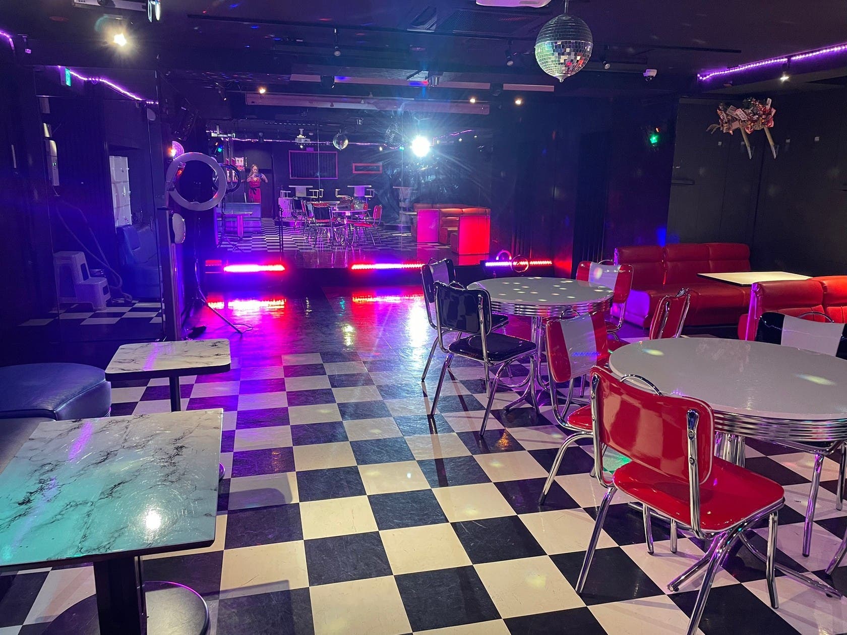 【早朝・深夜もレンタル可能！】ダンススタジオ、ヨガ、撮影、パーティー、新年会、忘年会様々な利用方法あり！の写真12