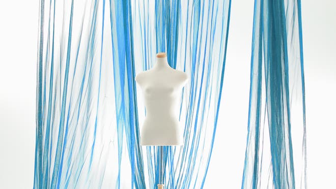 【スタジオ・パリュール】南海石津川駅徒歩5分/格安撮影スタジオ/天井高/撮影セット複数ありの写真1