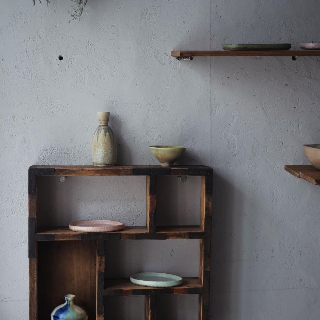 吉祥寺の人気商店街にある小さなギャラリースペースの写真9