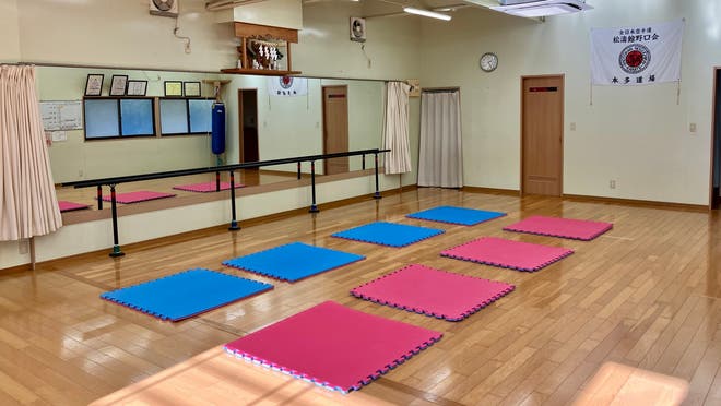 【津田山駅徒歩16分】多目的レンタルスペース《広々フローリングでヨガ・ダンスレッスンに最適!》楽器演奏OK♪駐車場ありの写真3