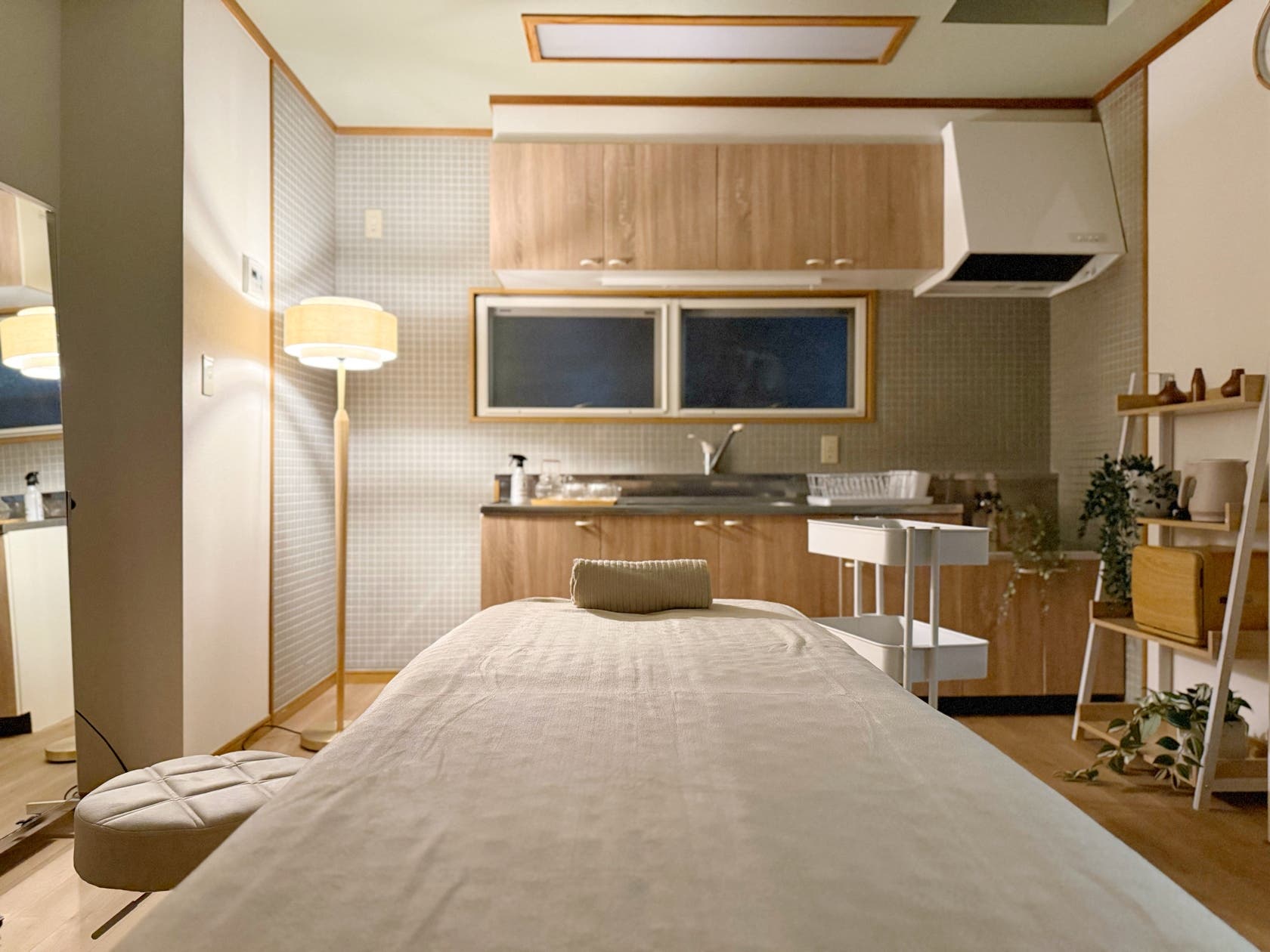 【高崎駅西口徒歩5分！人気No.1✨】備品充実✨完全貸切サロン✨エステ・ネイル・ヨガ・会議・動画撮影・控え室・多目的スペースの写真7