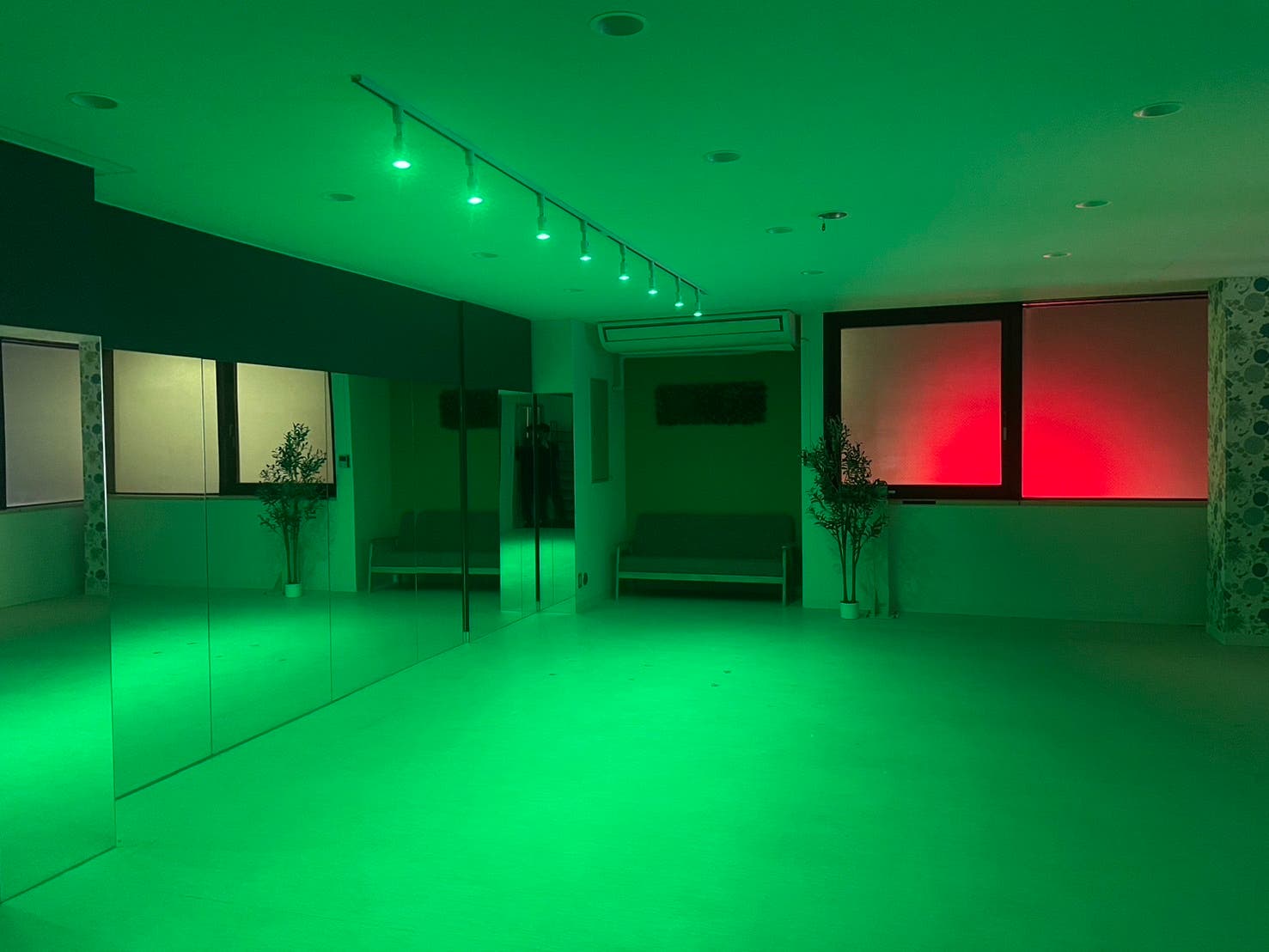 《千葉駅徒歩4分》58㎡広々スタジオ/ダンス/ヨガ/撮影/演劇の写真12