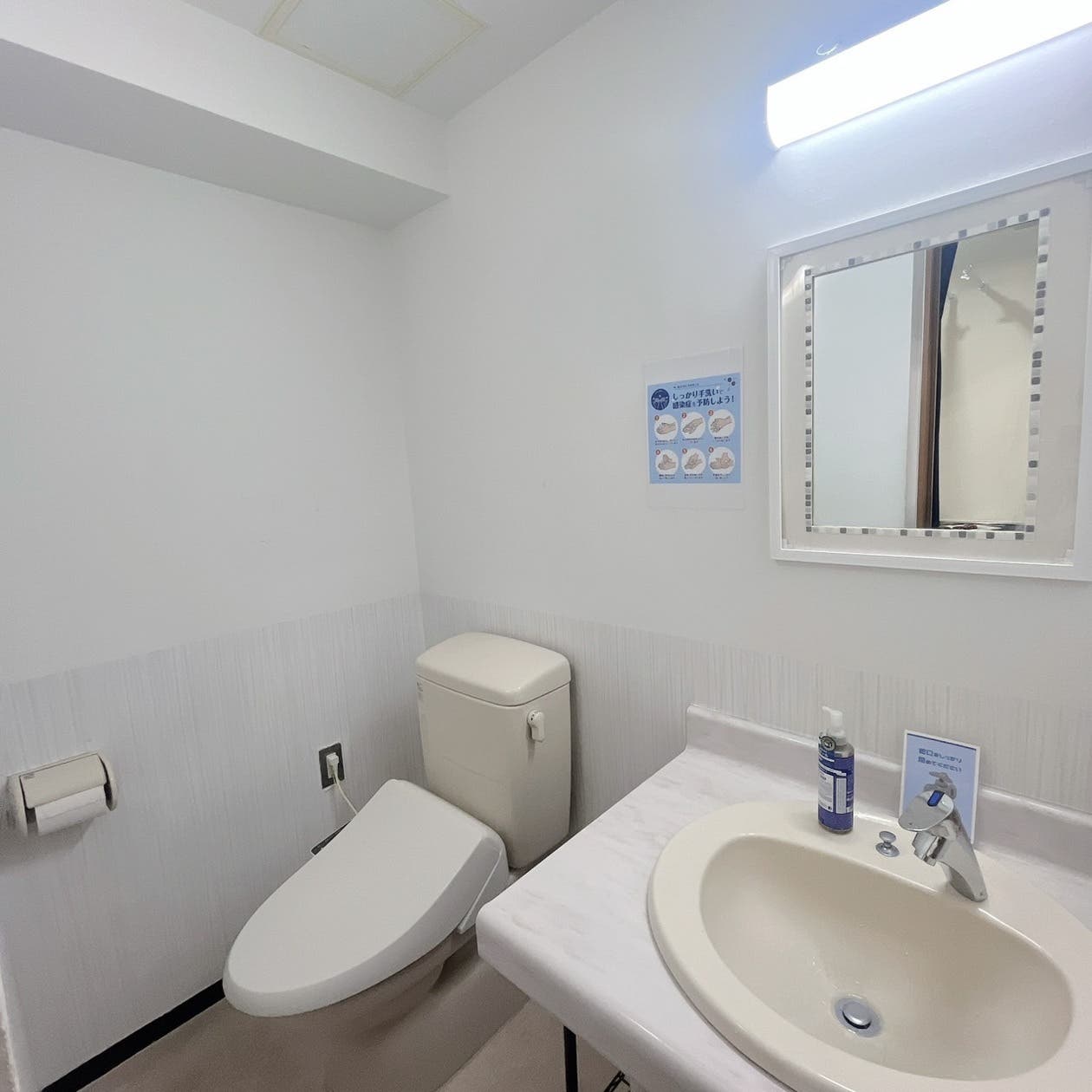 【今だけ割引🎄🪅】駅近🌟授乳室あり🤱WiFi⚡︎会議設備充実🙆‍♀️37名着席可！飲食もできる明るい会議室の写真18