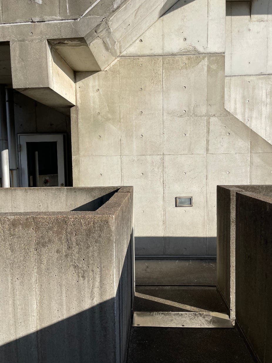 🉐初回割引あり　湯島3分/上野周辺　自然光 × 2つの空間 × 小物豊富な撮影スタジオ📸 〜挙式の控室にも〜の写真28