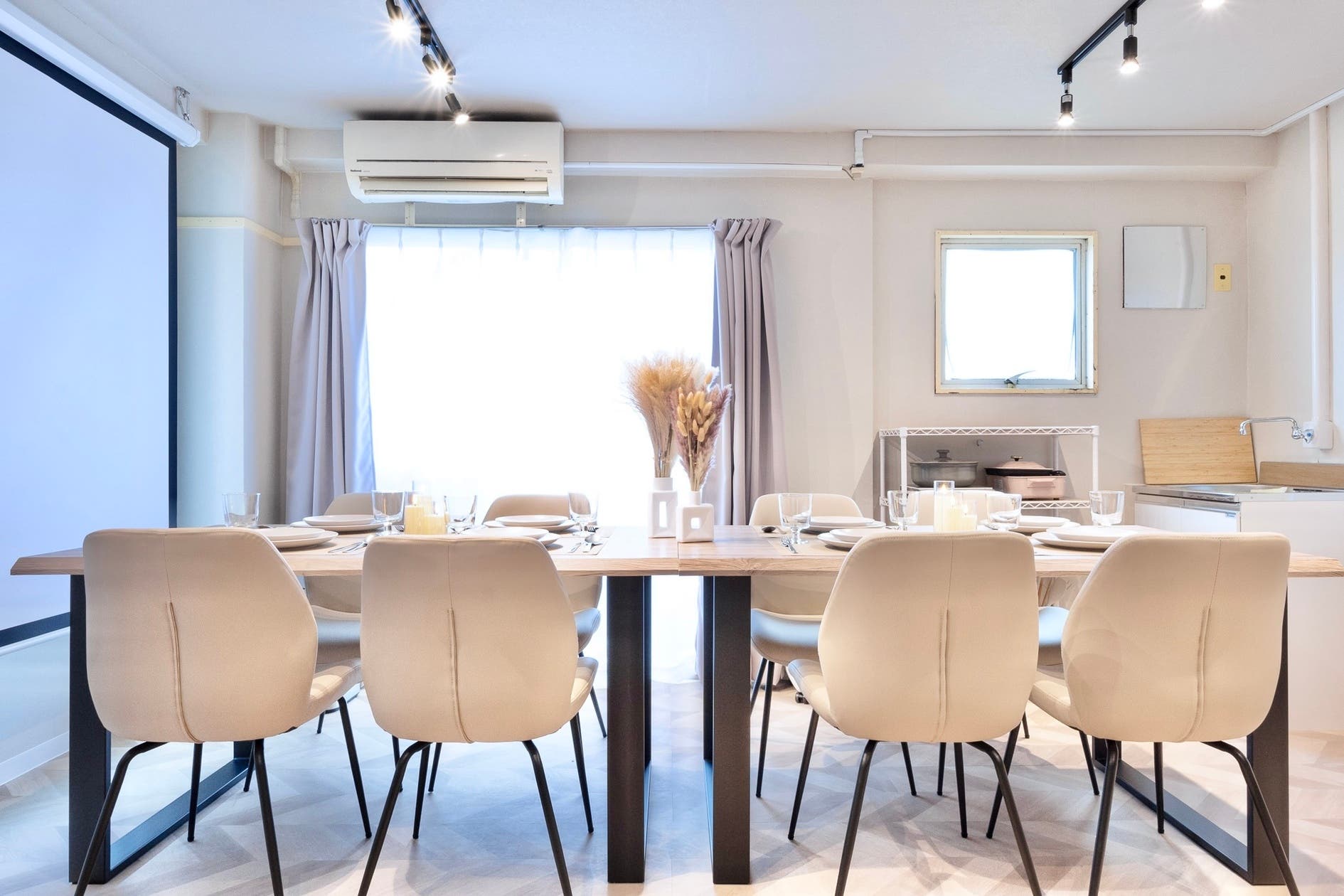 新大久保駅徒歩30秒/大久保駅徒歩4分🚃最大18名着席🎉大人気ゲーム機🎮女子会💗24h🎉1日1回スタッフ完全清掃の写真5