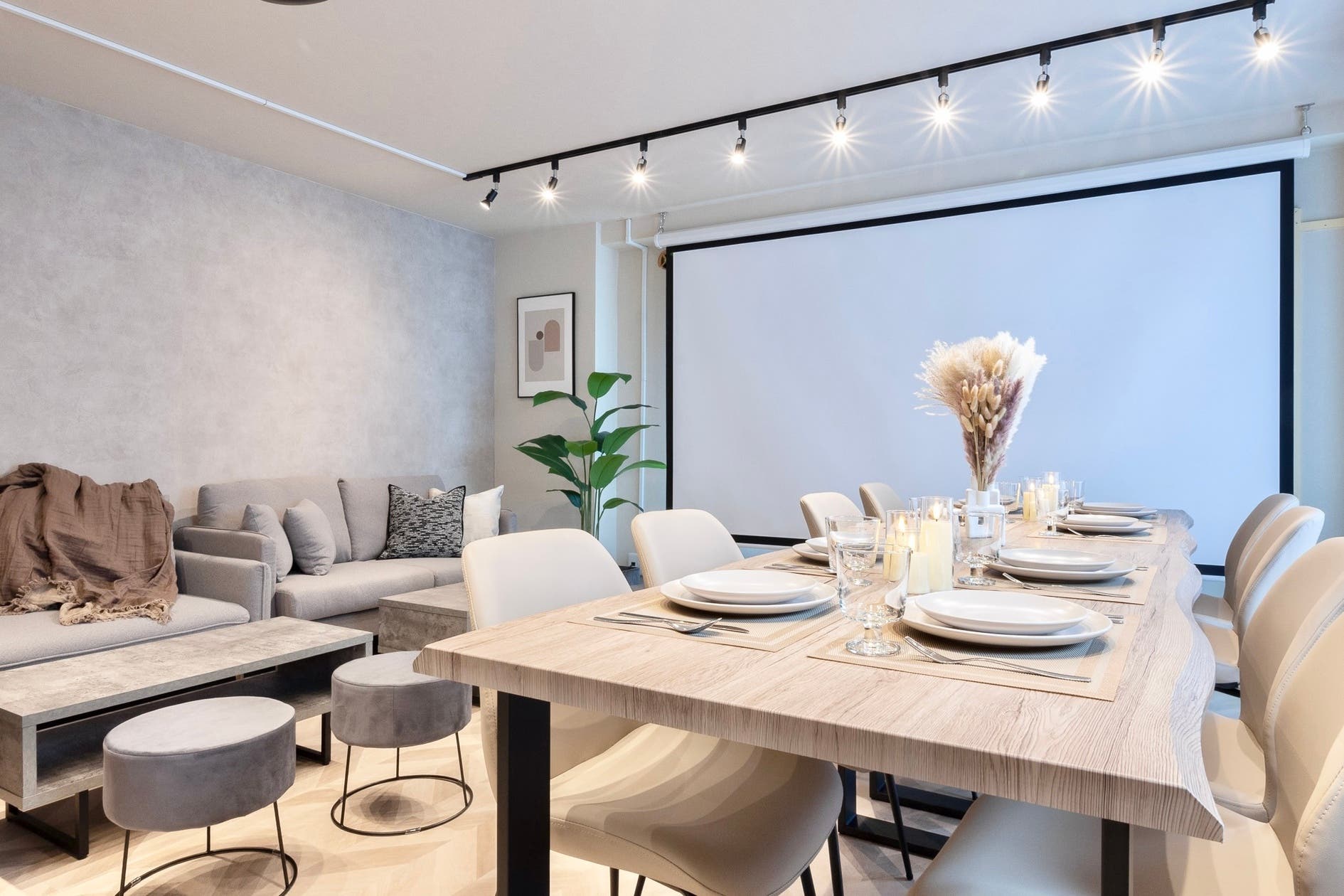 新大久保駅徒歩30秒/大久保駅徒歩4分🚃最大18名着席🎉大人気ゲーム機🎮女子会💗24h🎉1日1回スタッフ完全清掃の写真6