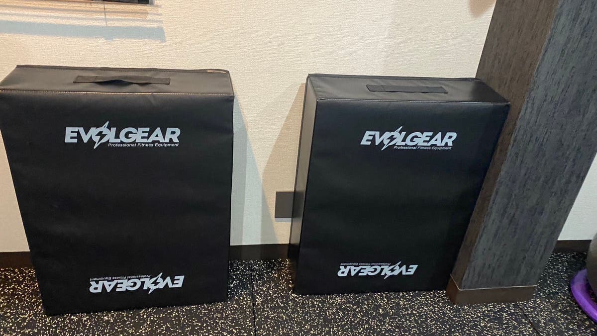 【ハコジム井土ヶ谷駅前店ルーム2】フリーウェイト中心の個室プライベートジム！人の目を気にせずフリーウェイトトレーニングをしよう！の写真4