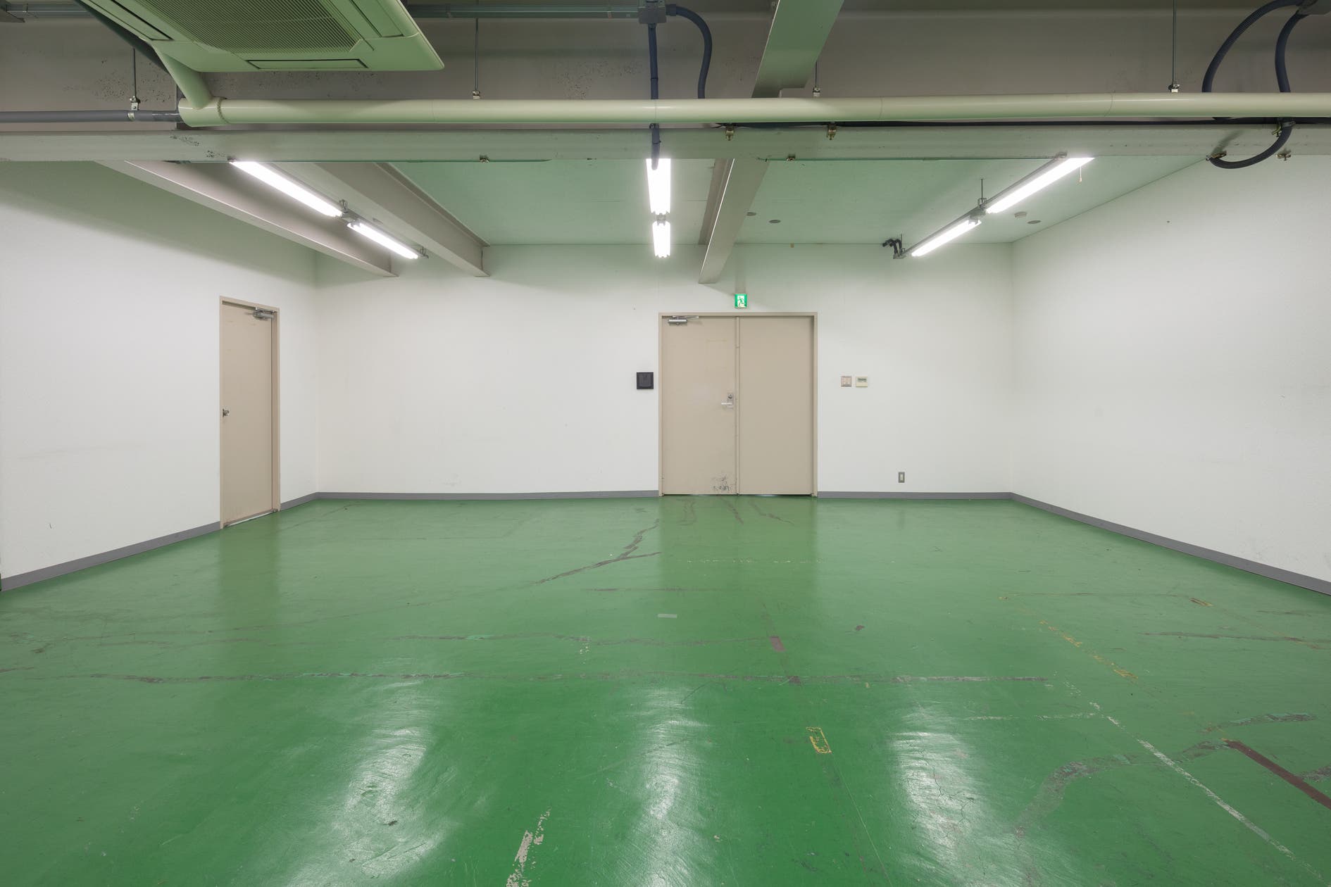 ダンス女子会♪【イス・机・鏡あり】複数スペース◎駐車◎【秋葉原・池袋～電車20分以内】歓送迎会/会議/動画撮影/オフ会/ドローンの写真5