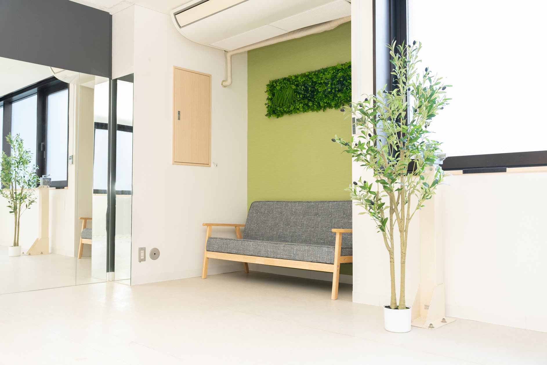 《千葉駅徒歩4分》58㎡広々スタジオ/ダンス/ヨガ/撮影/演劇の写真9