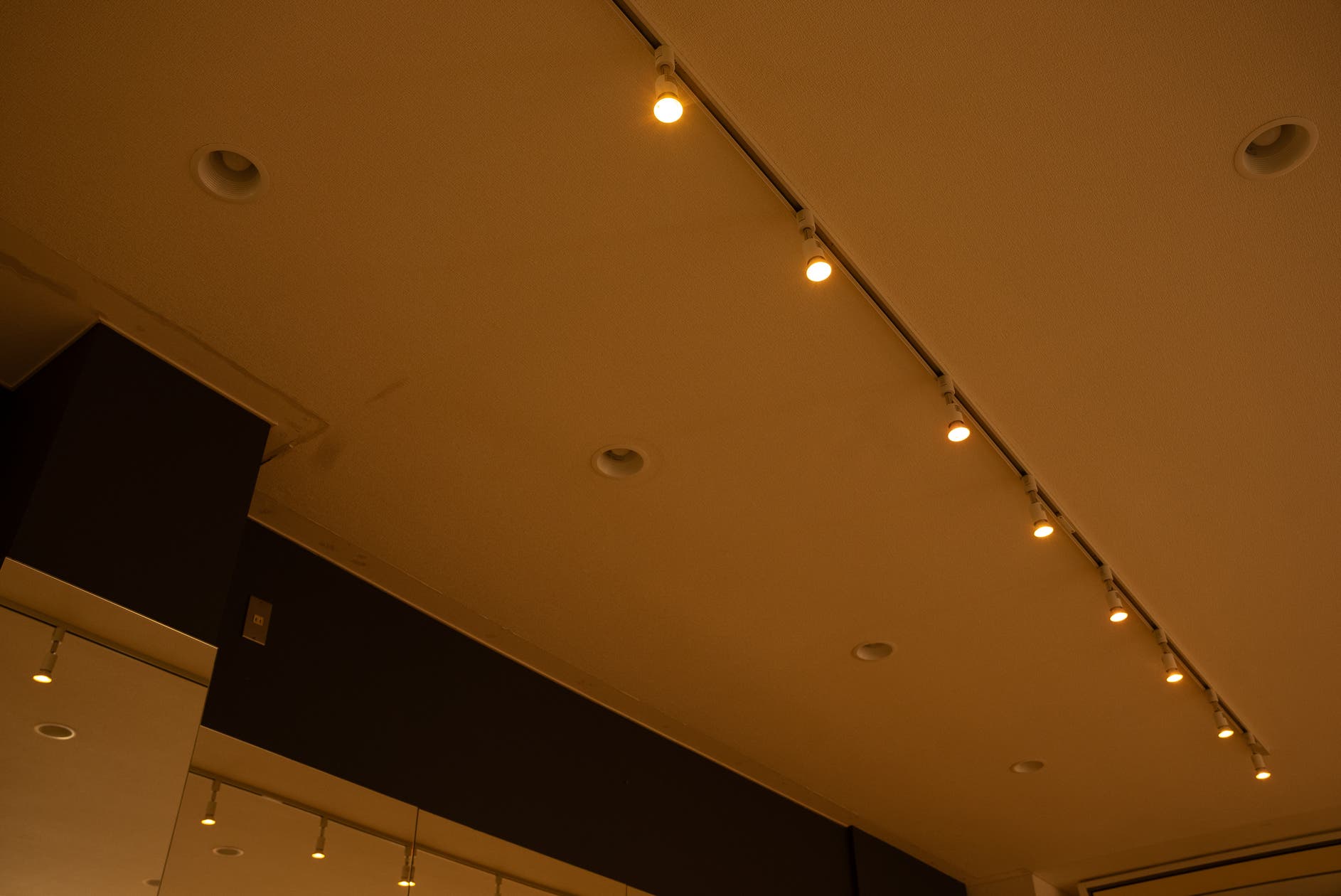 《千葉駅徒歩4分》58㎡広々スタジオ/ダンス/ヨガ/撮影/演劇の写真14