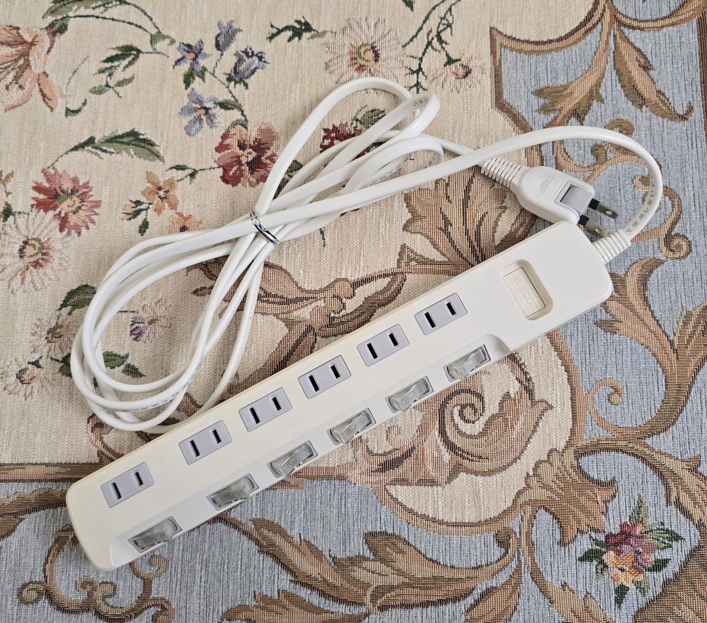 延長コード(短い)の画像1