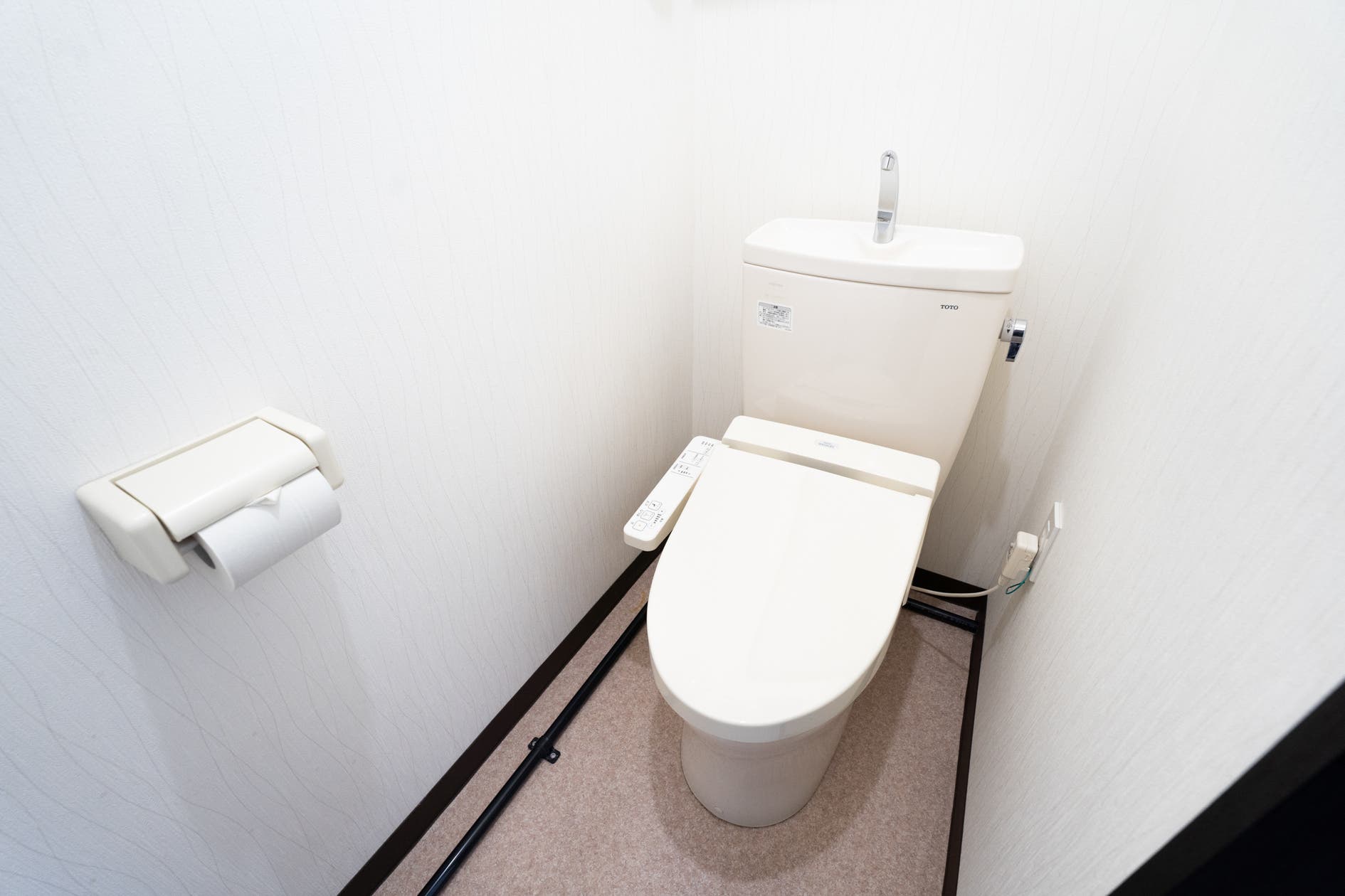 本厚木駅徒歩3分/最大28名着席/セミナーや打合に最適/パーティーにも🎄/飲食物持込OK🍕/控室あり/Wi-Fi/少人数OKの写真13