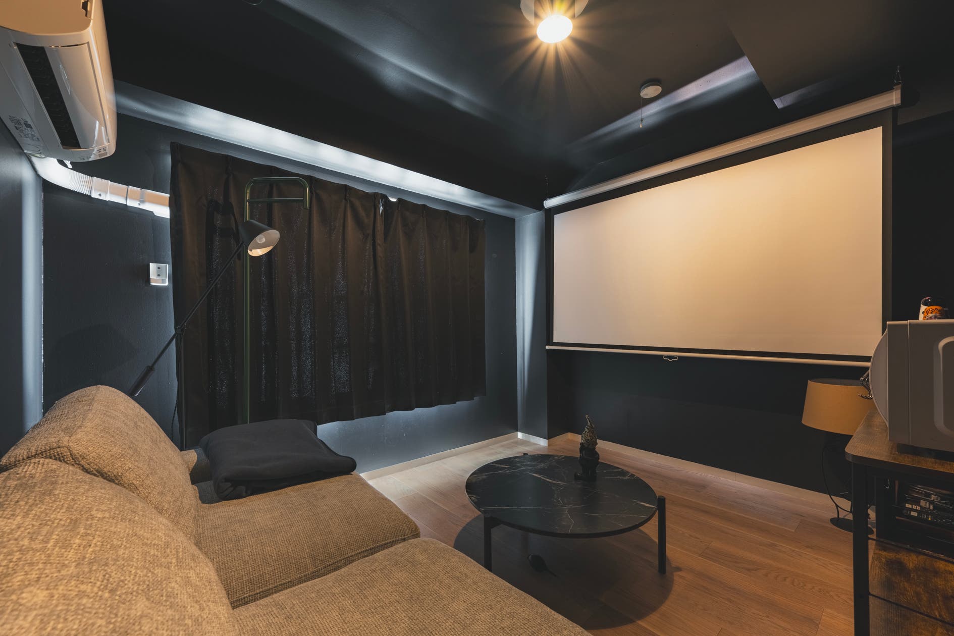 スペモ🎬クリスマス🎄大宮駅5分🚶‍♀️プロジェクター🎥映画鑑賞🍿デート👥💖女子会🍒497_CINEMA大宮2ndの写真7