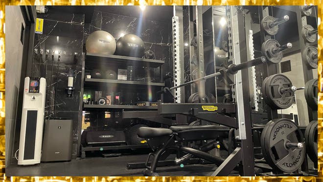 【麻布十番】高品質マシンを揃えた貸切ジムの写真4