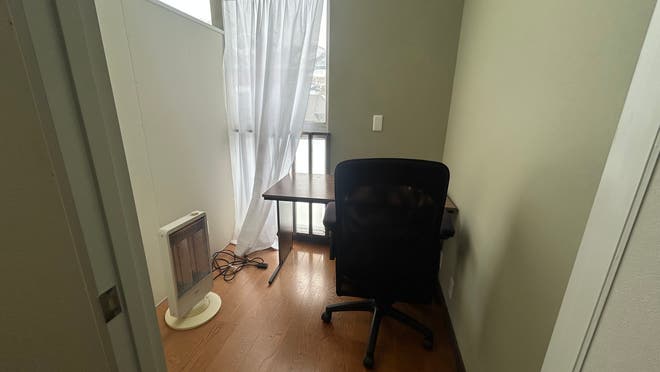 (G)Wi-Fi完備!半個室のシェアオフィスレンタルでテレワークの写真1