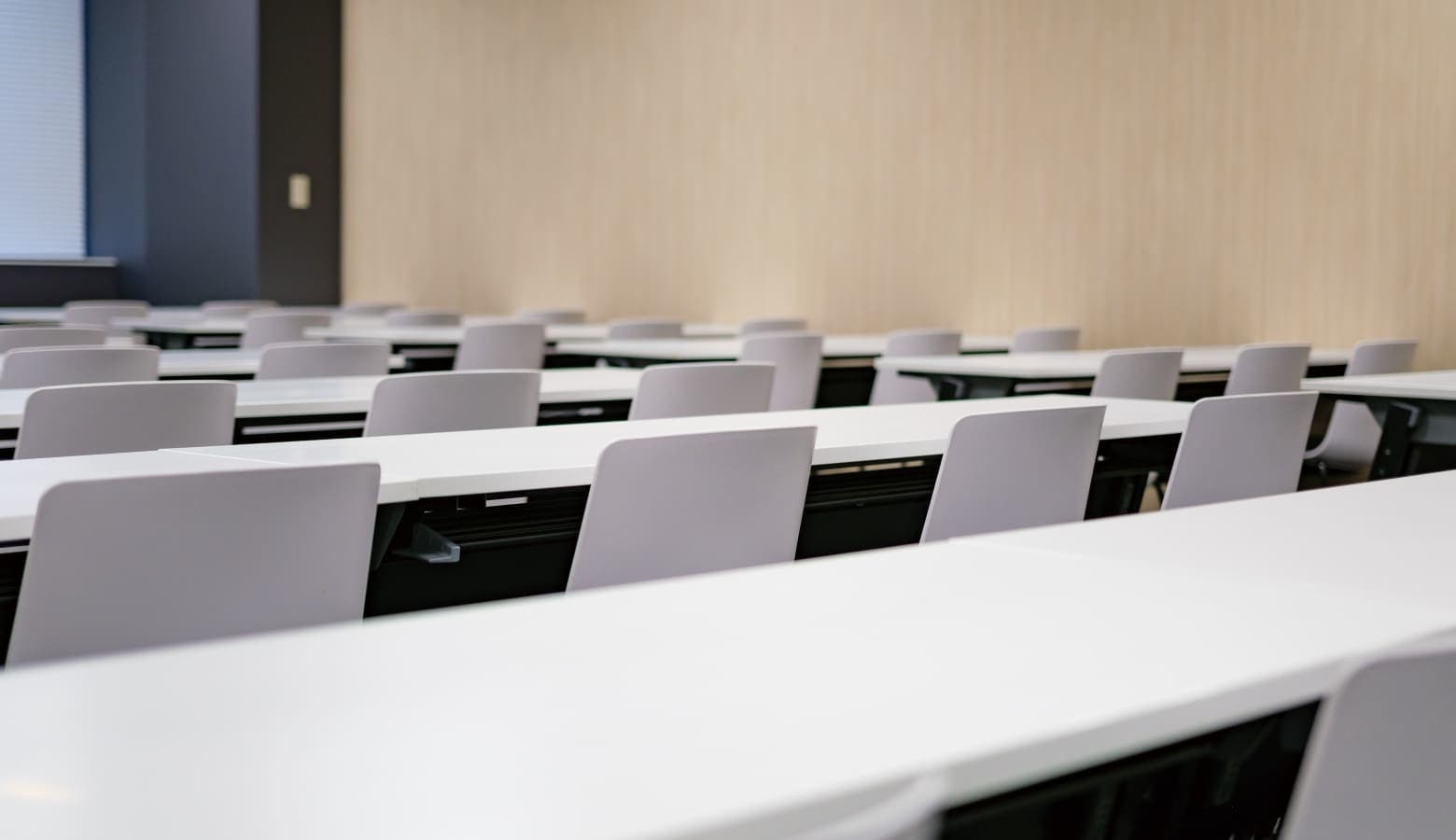 名古屋会議室　Tsudoico 名古屋駅前店　RoomG【国際センター駅直結！クールでスタイリッシュな空間は最大70名利用可能】の写真4