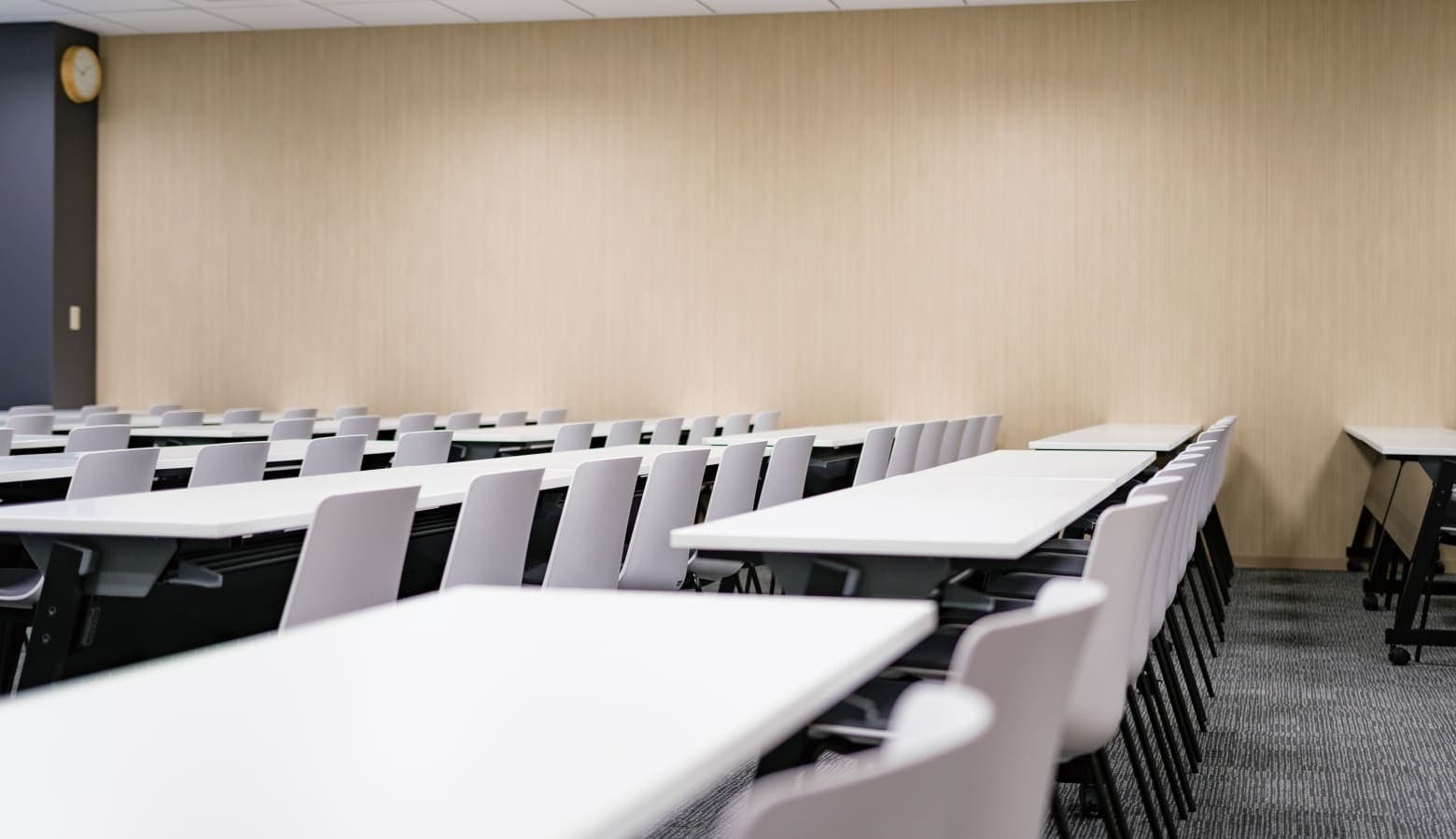 名古屋会議室　Tsudoico 名古屋駅前店　RoomG+H【国際センター駅直結！最大118名収容可能な会議室】の写真5