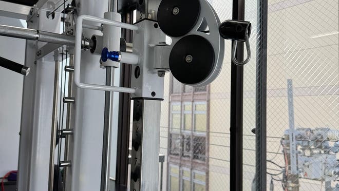 御徒町駅から徒歩3分!上野駅から徒歩6分の完全個室レンタルジムの写真3