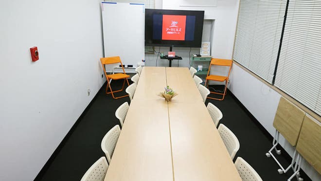 🎄12月限定【西新宿駅4分】高速WiFi/モニター/プロジェクター/最大収容人数16名/会議・セミナー・研修・撮影・控室に最適の写真2