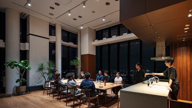 【横浜駅直結】58㎡/地上42階から横浜を一望できる・天高最長5.11mで開放的な雰囲気のホールです。の写真11