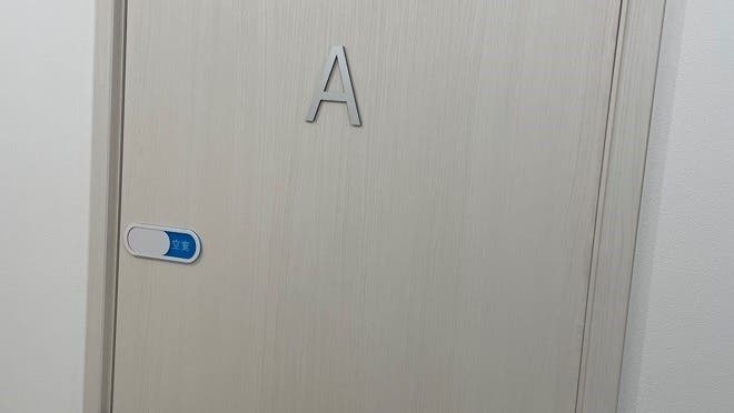 【Aスタジオ】<激安!>【新宿駅6番出口徒歩1分】激しいダンス・大声は禁止‼︎ヨガ・ピラティス・会議室等に!の写真7