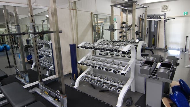 レンタルジムYKLAND 無料駐車場完備の写真3