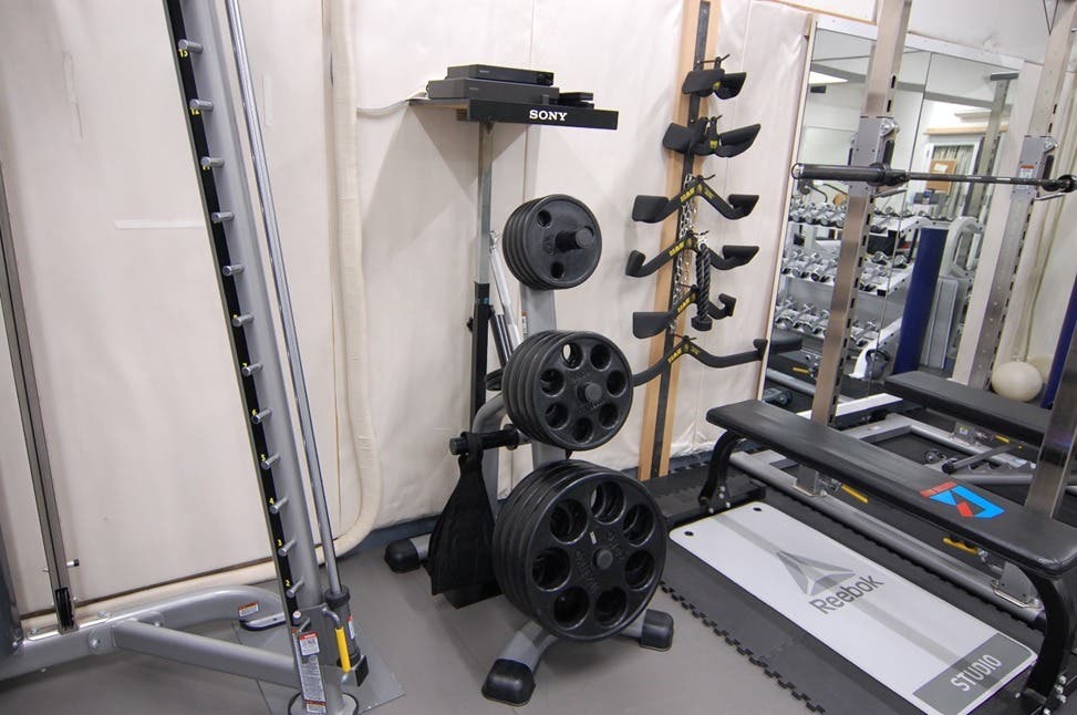 レンタルジムYKLAND　無料駐車場完備の写真5