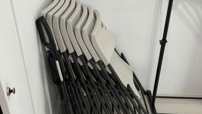 【Bスタジオ】<激安!>【新宿駅6番出口徒歩1分】激しいダンス・大声は禁止‼︎ヨガ・ピラティス・貸事務所等に!防音スタジオです。の写真11