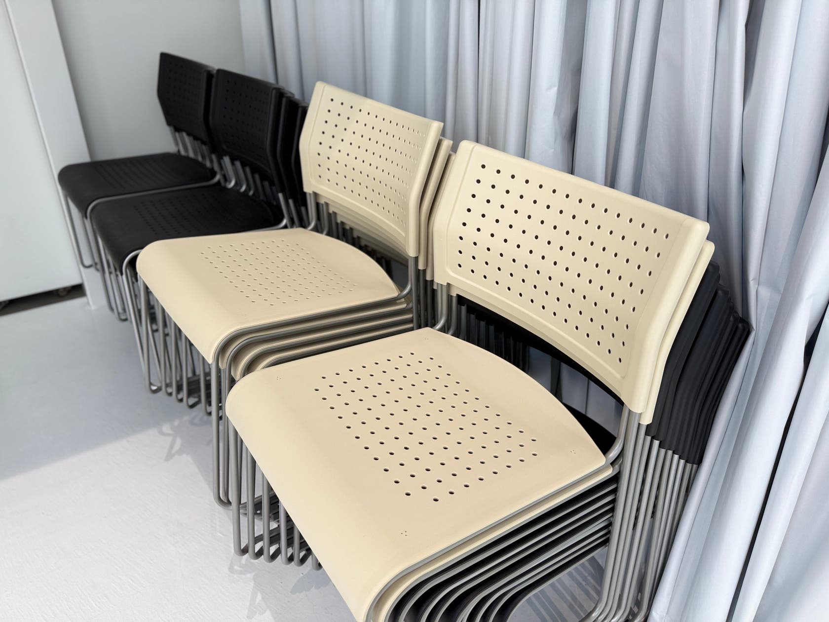 スタッキングチェアを使うの画像1