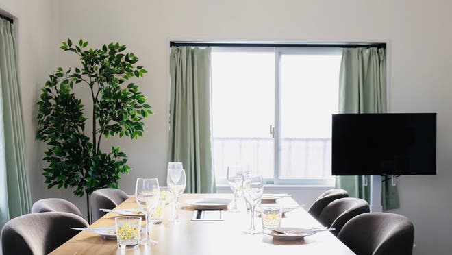 【🎊オープンSALL🎊】設備全て無料🌸豊島区役所すぐ✨パーティ・会議・ママ会🍷映え照明・プロジェクターあり!池袋駅徒歩6分♪の写真5