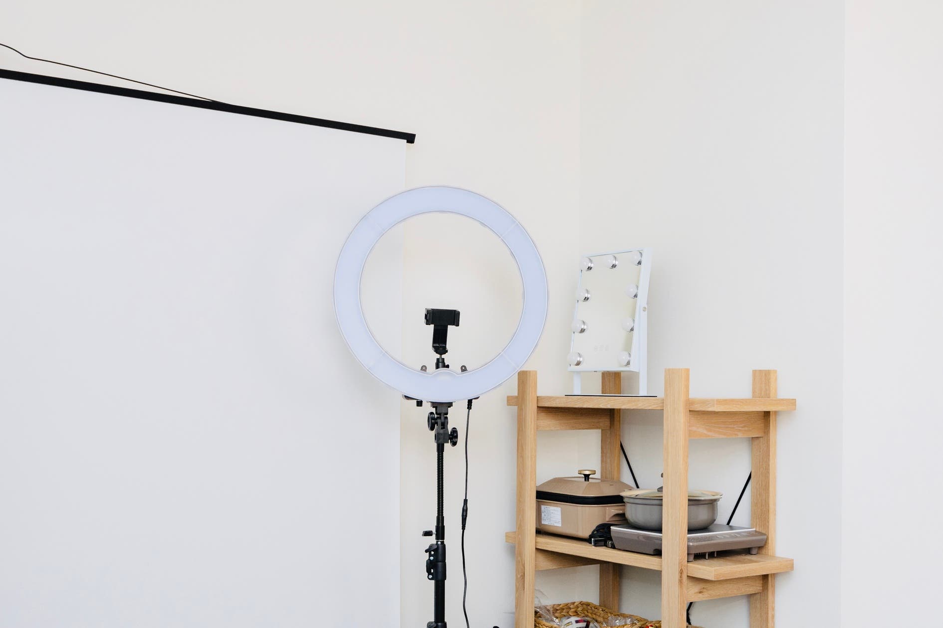 【🎊オープンSALL🎊】設備全て無料🌸豊島区役所すぐ✨パーティ・会議・ママ会🍷映え照明・プロジェクターあり！池袋駅徒歩6分♪の写真12