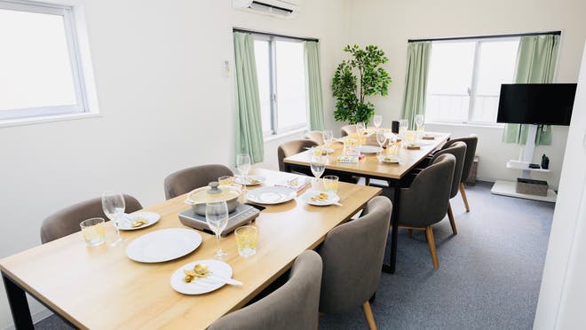 【🎊オープンSALL🎊】設備全て無料🌸豊島区役所すぐ✨パーティ・会議・ママ会🍷映え照明・プロジェクターあり!池袋駅徒歩6分♪の写真3